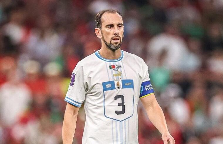 Ex Cagliari | Godin si ritira: “Carriera ricca di gioie e sacrifici”