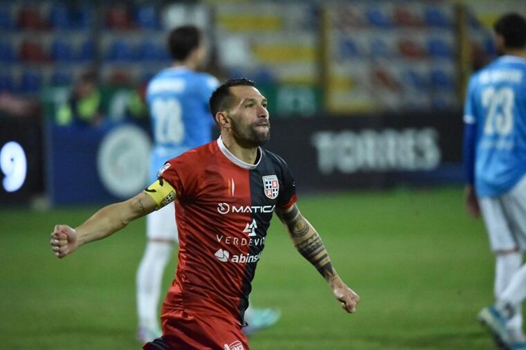 Pontedera-Torres 1-2: Scotto-Zambataro, rossoblù più forti delle assenze