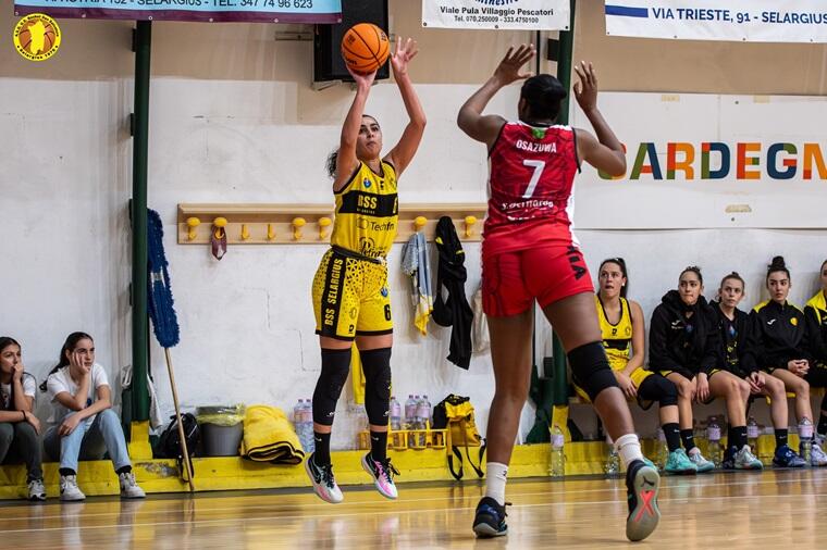 Basket, A2/F | C’è la Stella Azzurra Roma sotto l’albero della Techfind Selargius