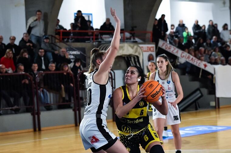 Basket, A2/F | La Techfind Selargius cade al cospetto della capolista Derthona