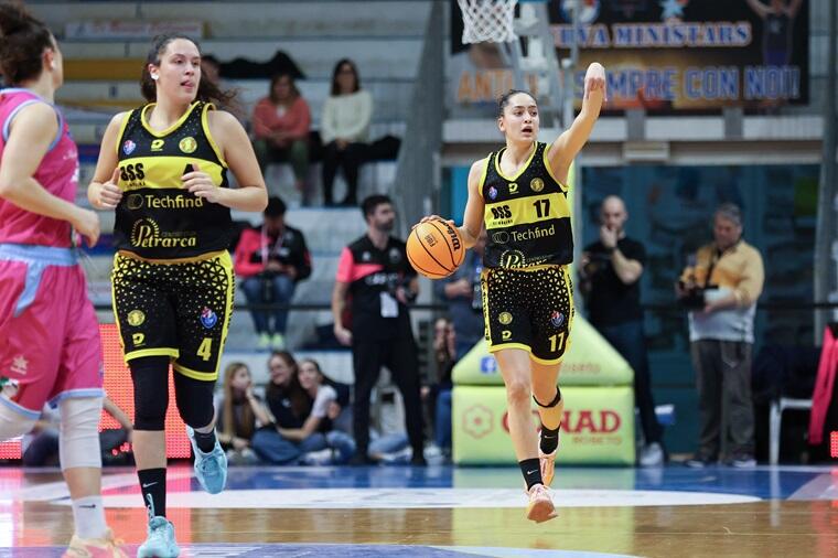 Basket, A2/F | Rimonta Roseto, la Techfind Selargius saluta la Coppa Italia