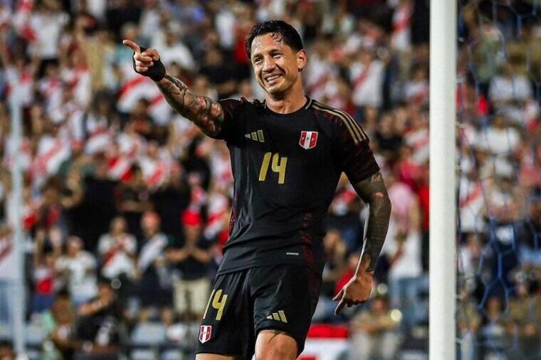Cagliari | Lapadula in gol con la maglia del Perù