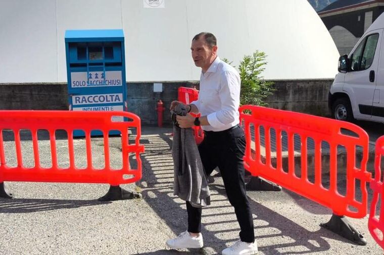 Cagliari, il ds Bonato raggiunge il ritiro rossoblù di Chatillon