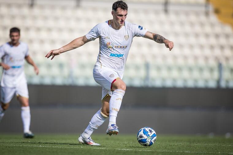 Modena-Cagliari 2-2, il borsino | Finalmente Zortea, ma al Braglia poca ...