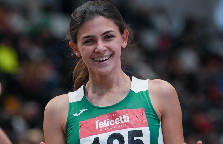 Atletica, Italiani Allievi Indoor | Laura Frattaroli fa il bis nei 400 ...