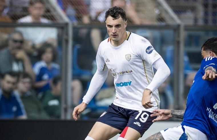 Zortea: “Mercato? Contento a Cagliari, ma sono pronto per livelli ...