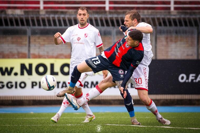 Torres | Chi è Lorenzo Di Stefano: un jolly per l’attacco rossoblù
